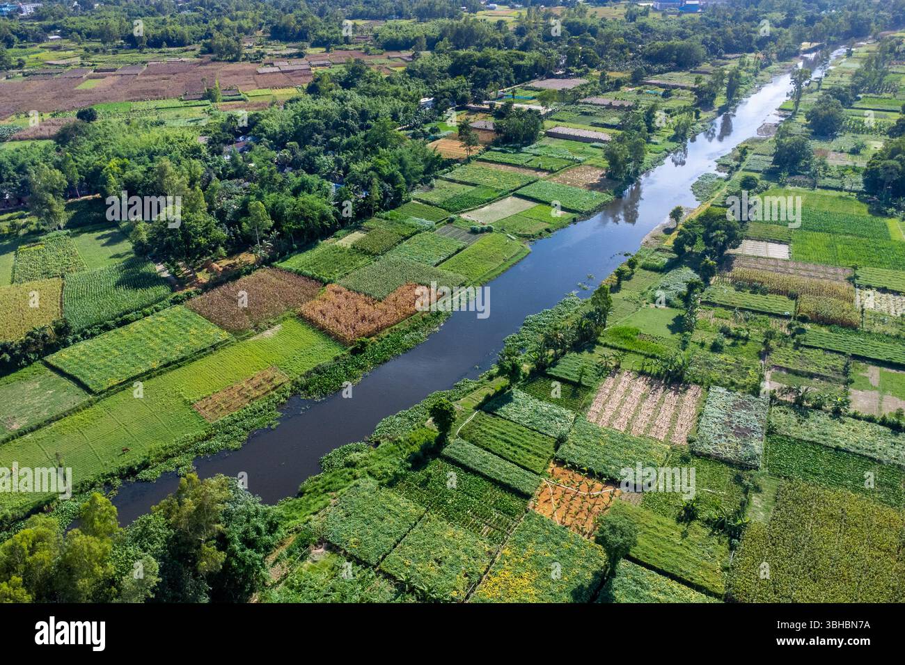 Rural bangladesh hi-res stock photography and images - Alamy