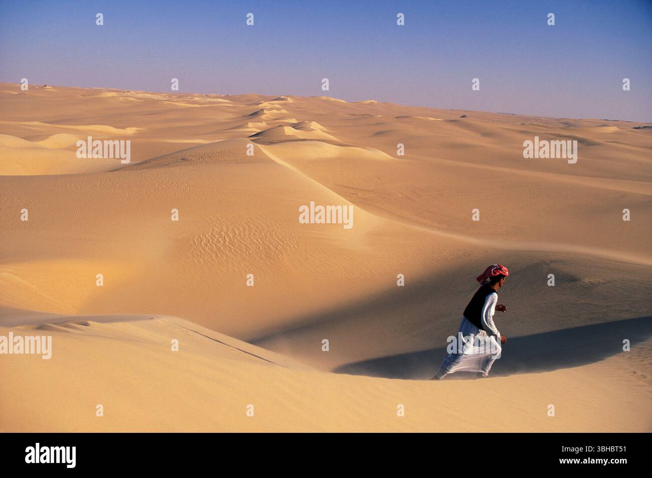 Abu bakr sand hi-res stock photography and images - Alamy