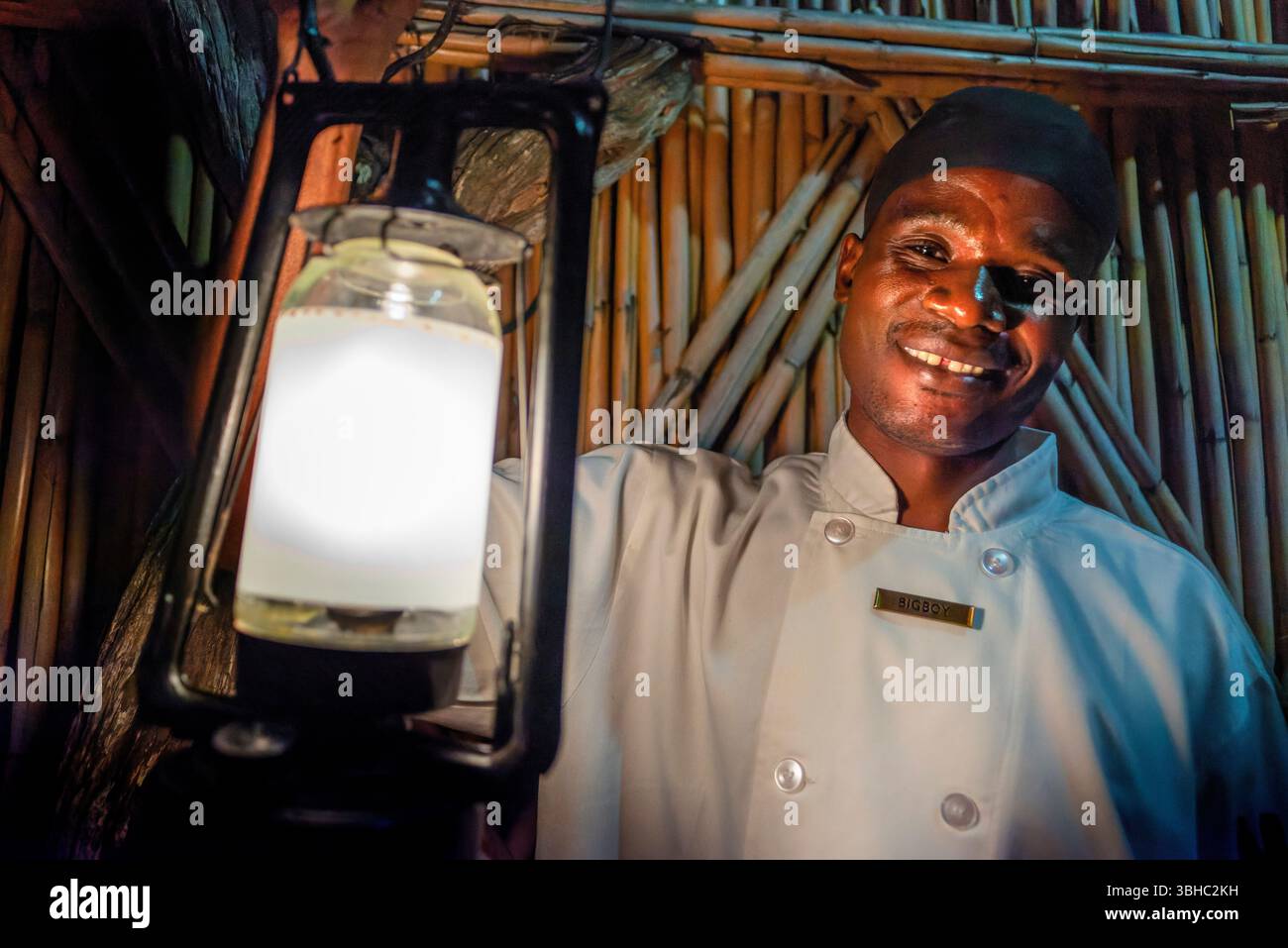 Waiters in Night dinner wiht fire at the restaurant in Mala Mala Game ...