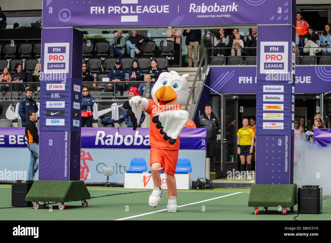 Amstelveen, Netherlands, June 8th 2025: The mascot enters the field ...