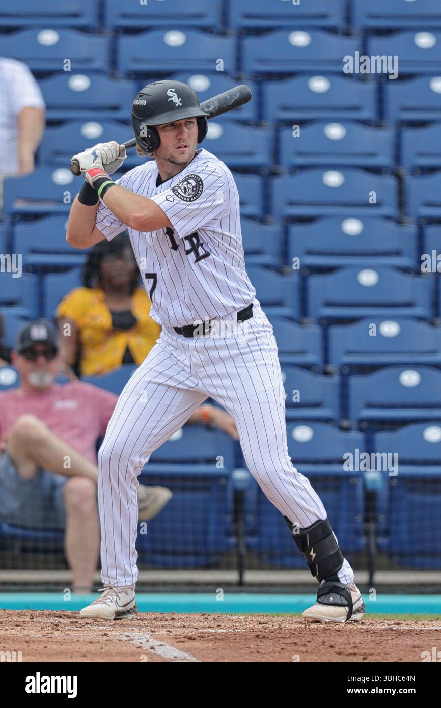 Kannapolis, NC: Kannapolis Cannon Ballers first base Mikey Kane (7 ...