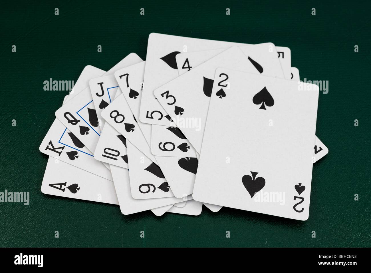 Neat fan spread playing cards hi-res stock photography and images - Alamy