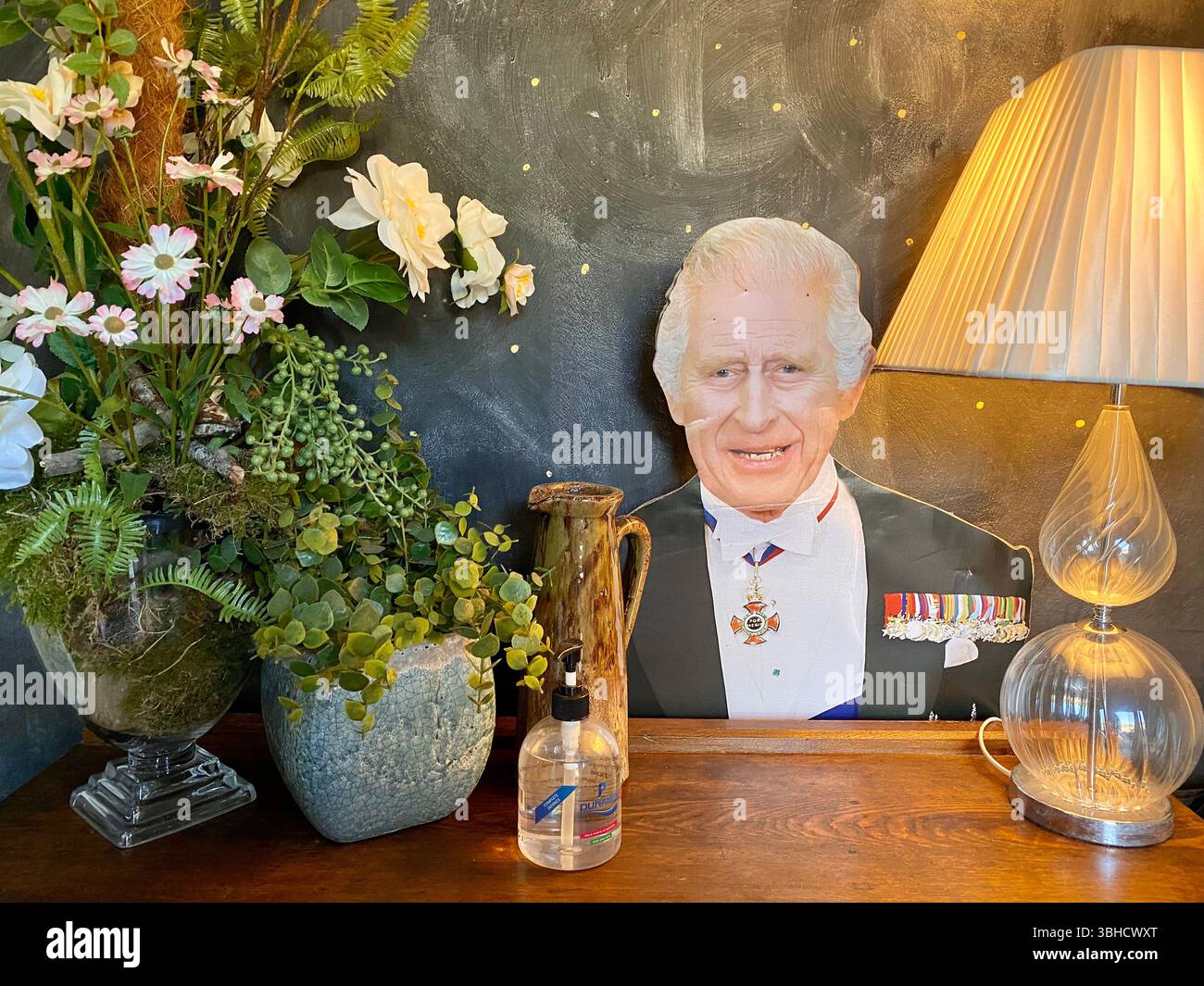 King Charles cut-out Stock Photo - Alamy