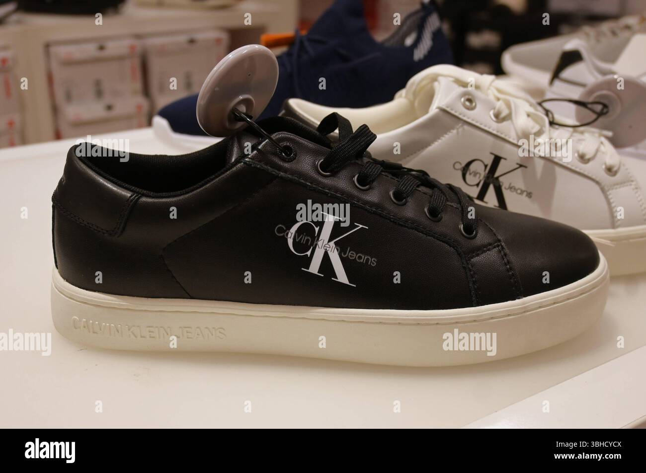 CK Calvin Klein Jeans, Sneaker bzw Schuhe im Schuhfachhandel *** CK ...