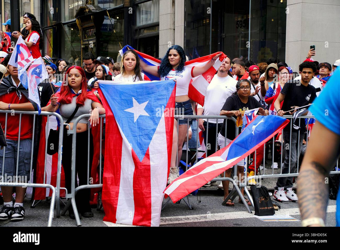 2025 national puerto rican day parade hi-res stock photography and ...
