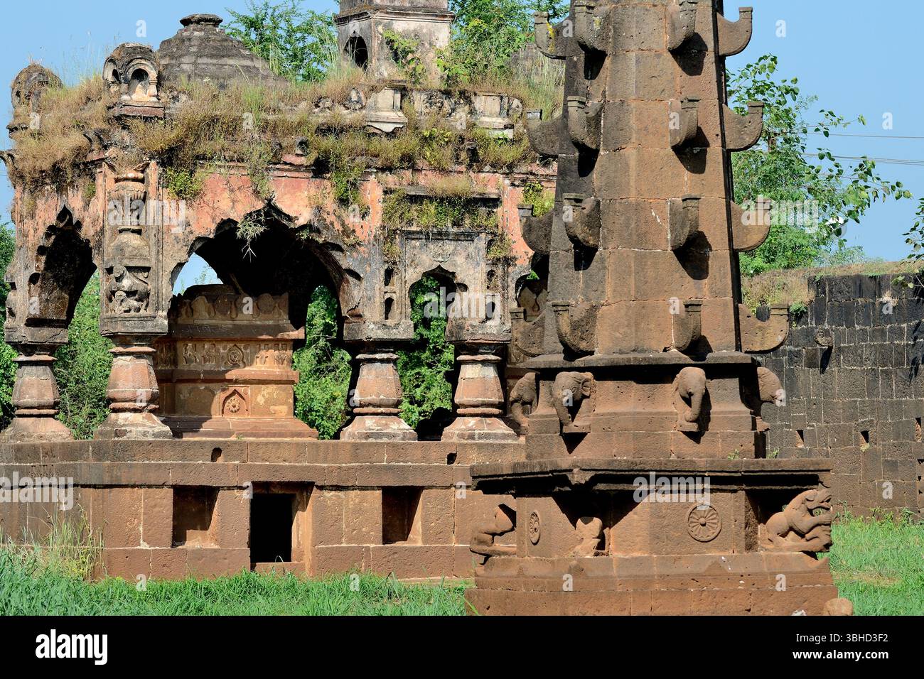 Partial view of an old temple near Panchaganga River Ghat, Kolhapur ...