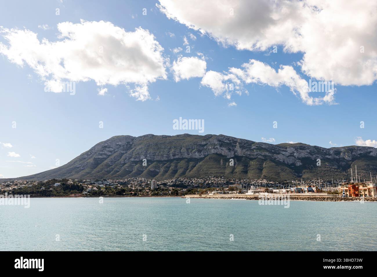 Massis del montgo hi-res stock photography and images - Alamy