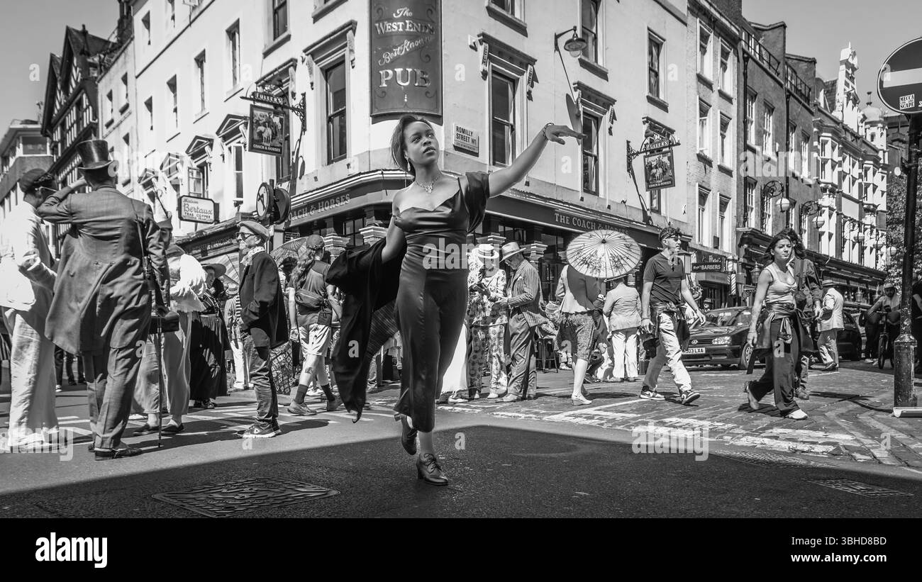 Grand flaneur walk london hi-res stock photography and images - Alamy