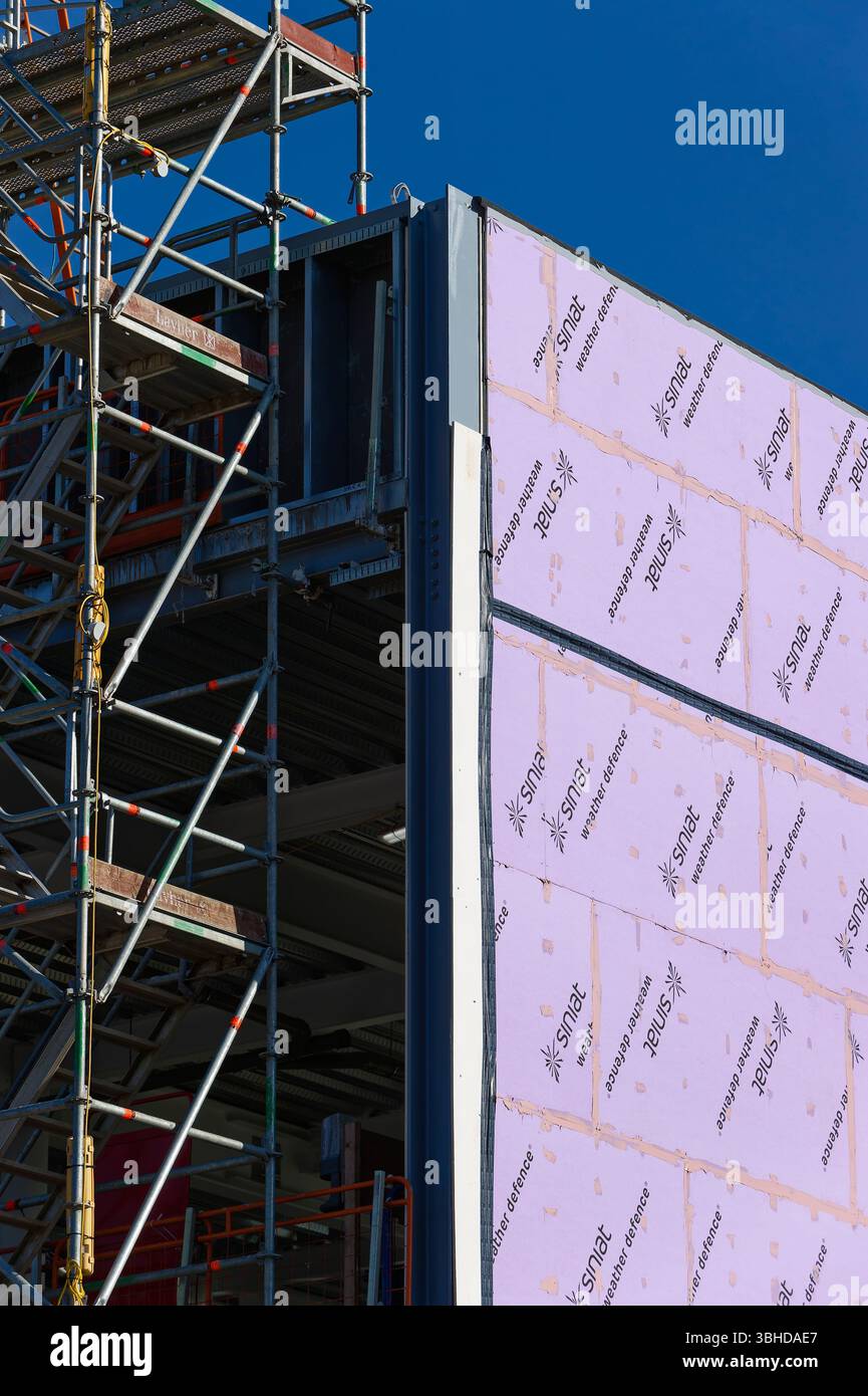 Weather defence backing boards installed on steel skeleton frame ...