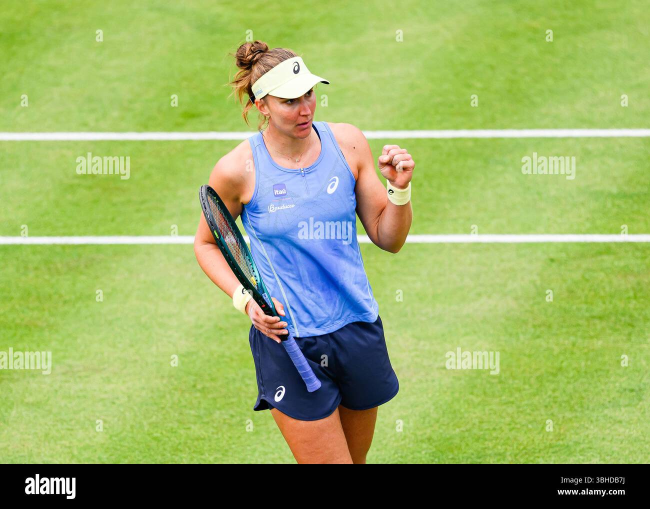 Stick on bra hi-res stock photography and images - Alamy