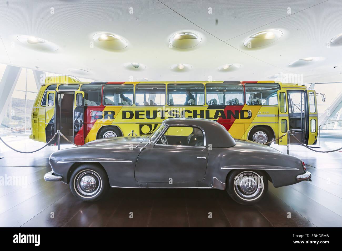 Mercedes-Benz 190 SL from 1959, first and only owner was NASA astronaut ...