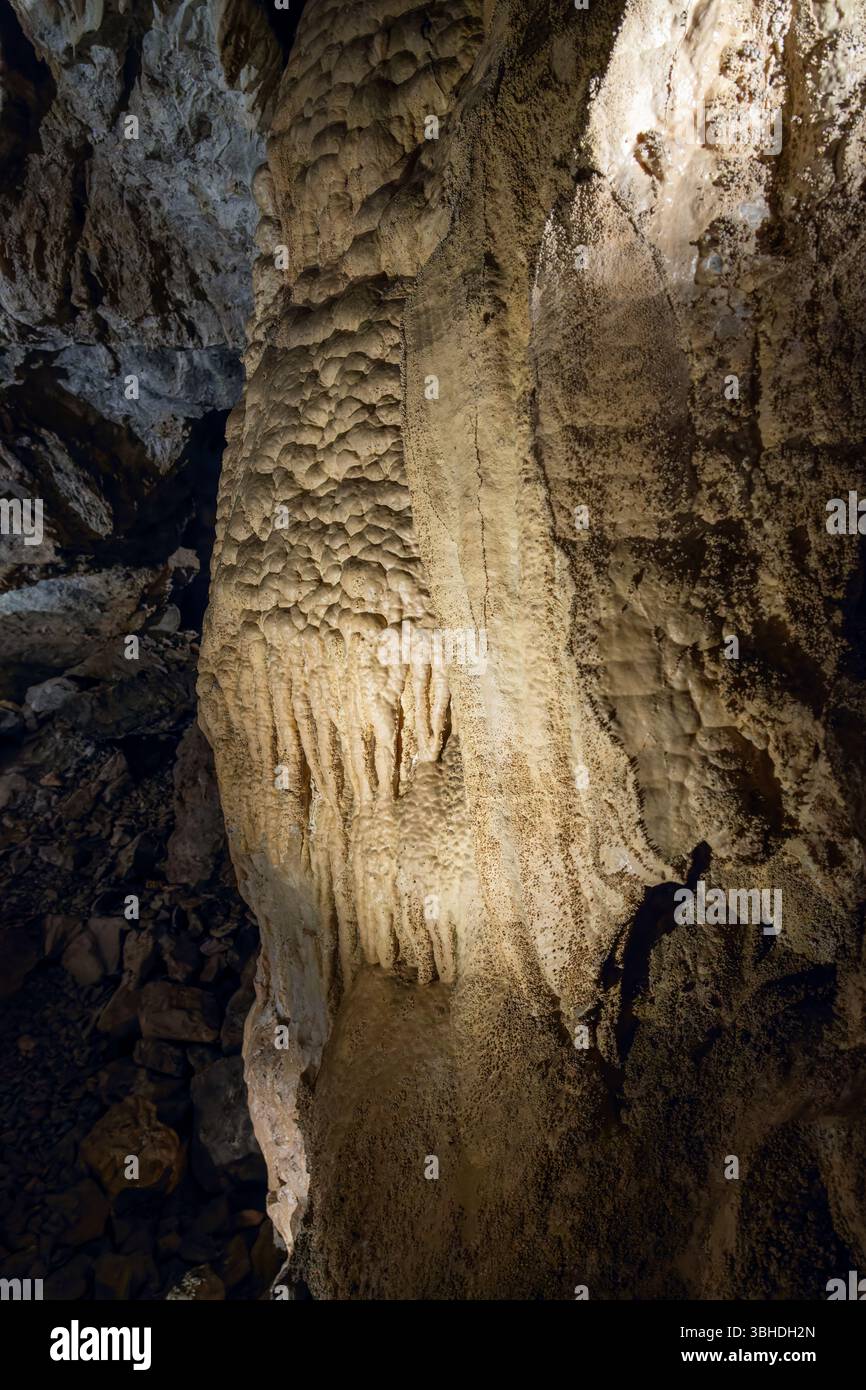 A flowstone formation with cave popcorn in Hansen Cave in Timpanogos ...