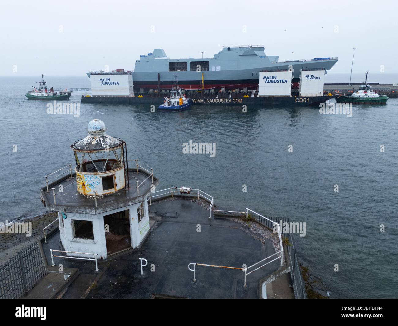 Leith, Edinburgh, Scotland, UK. 9th June 2025. HMS Venturer, a new Type ...