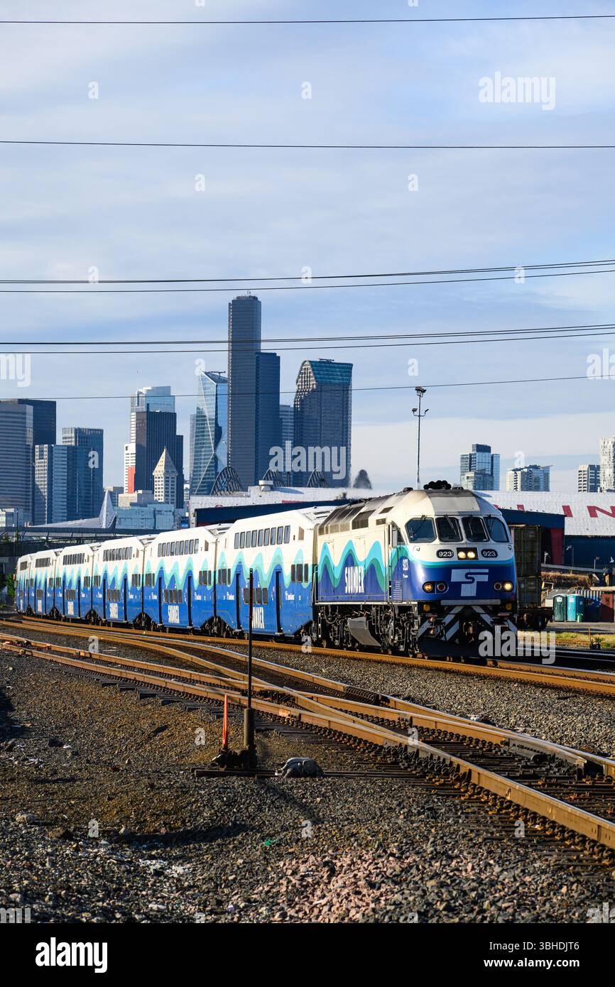 Sounder hi-res stock photography and images - Alamy