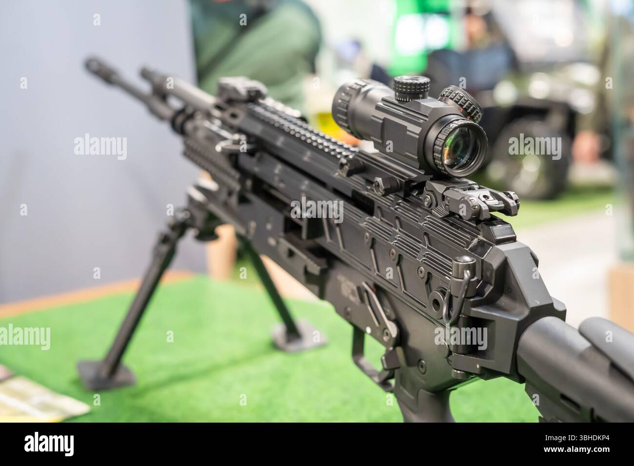 New, Hungarian-developed Gestamen light machine gun with scope and ...