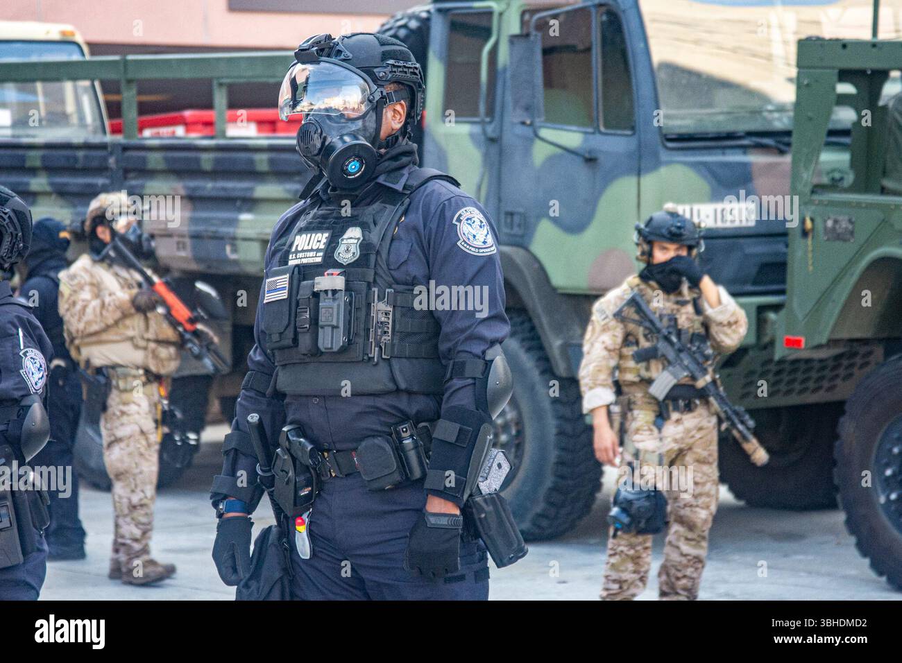 Los Angeles, California, USA. 8th June, 2025. Agents with the US Border ...