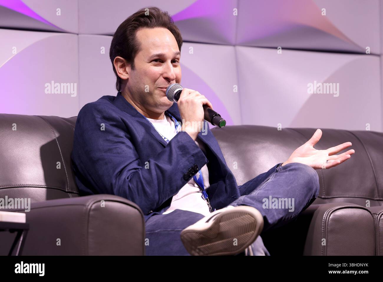 Phoenix, Arizona, USA. 7th June, 2025. Voice actor JEREMY LEVY speaking ...