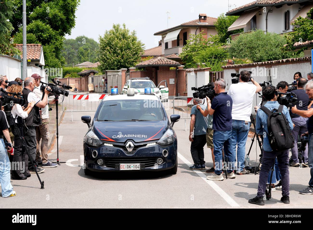 Pavia, Italy. 09th June, 2025. Garlasco, The RIS returns to the Villa ...