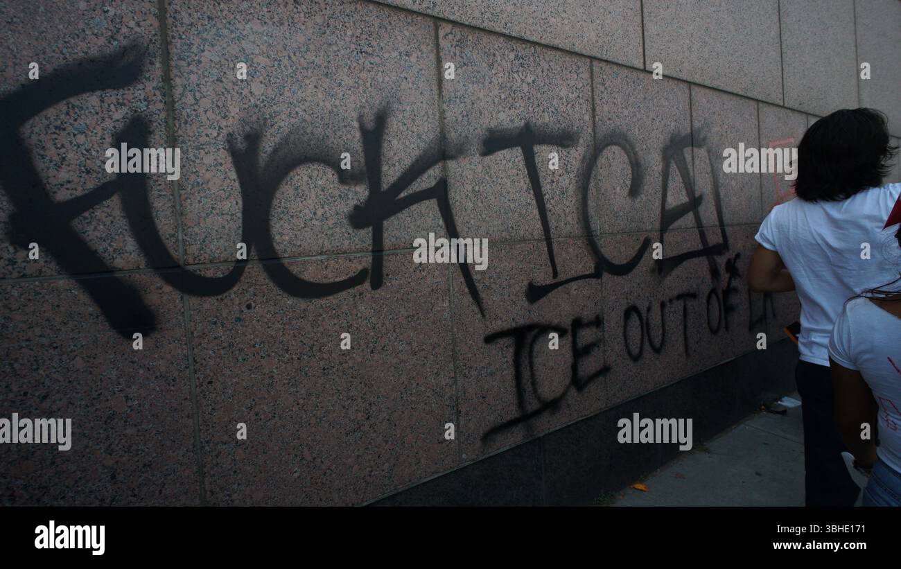 June 8 2025 Los Angeles, California, City Hall, Federal Detention ...