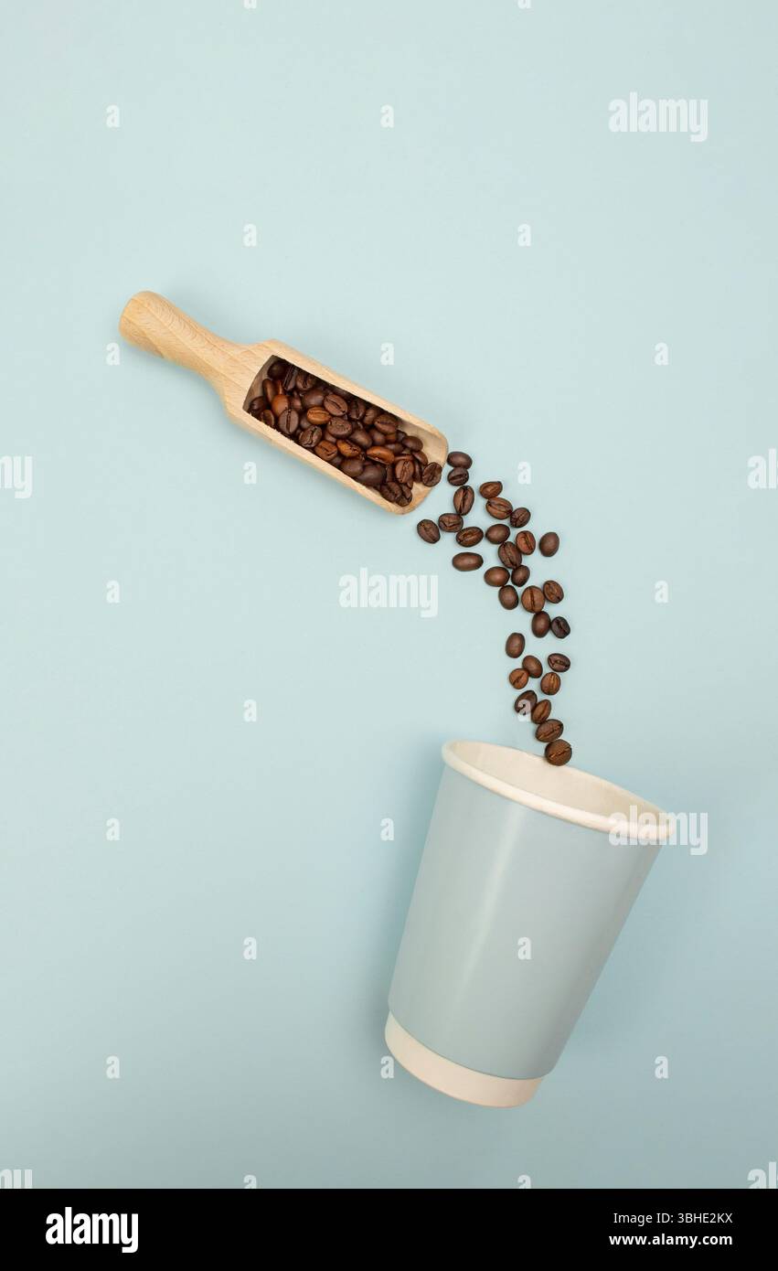 Coffee beans falling from top hi-res stock photography and images - Alamy