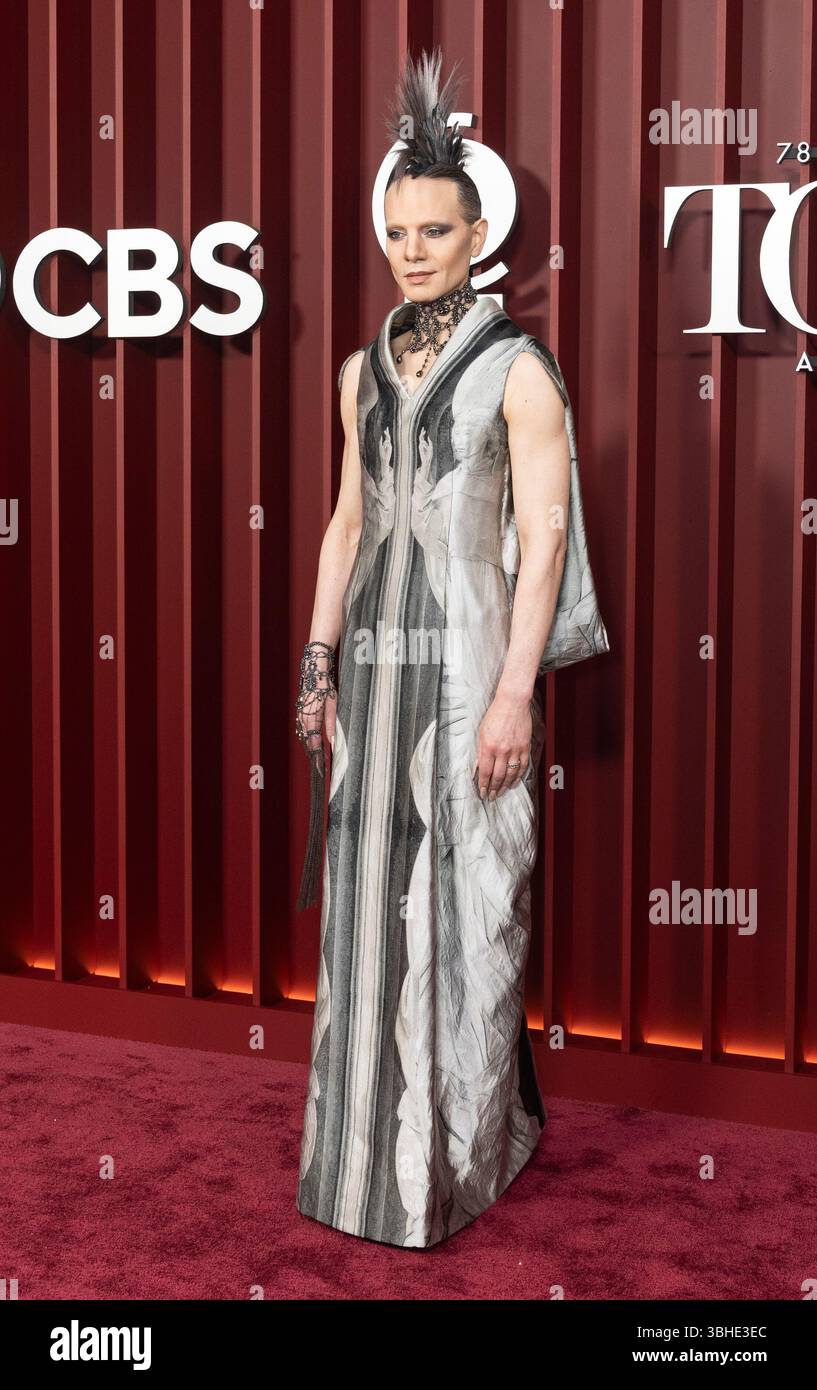 New York, USA. 08th June, 2025. Jordan Roth wearing dress by Alexander ...