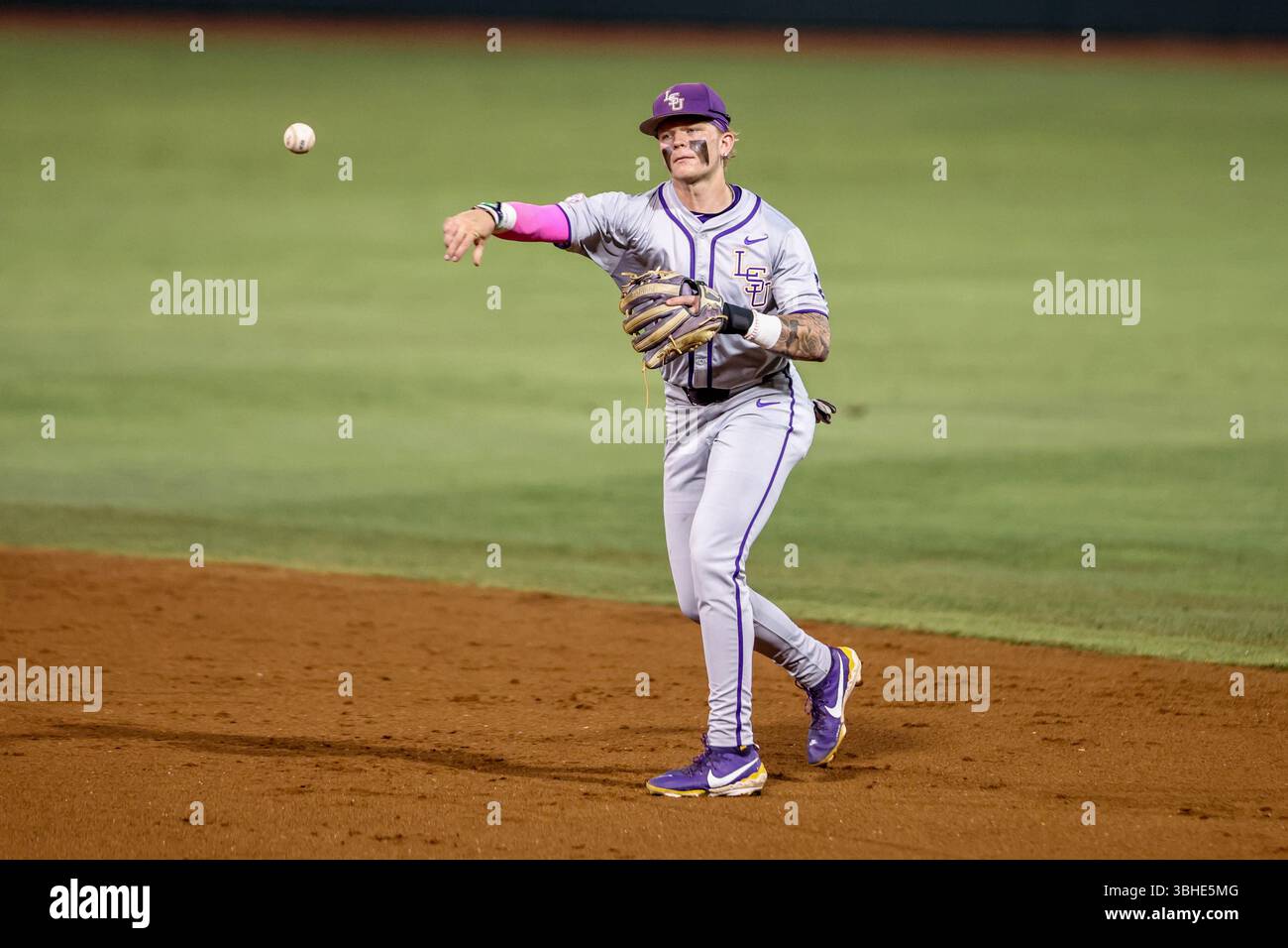 Baton Rouge, LA, USA. 8th June, 2025. LSU second baseman Daniel ...