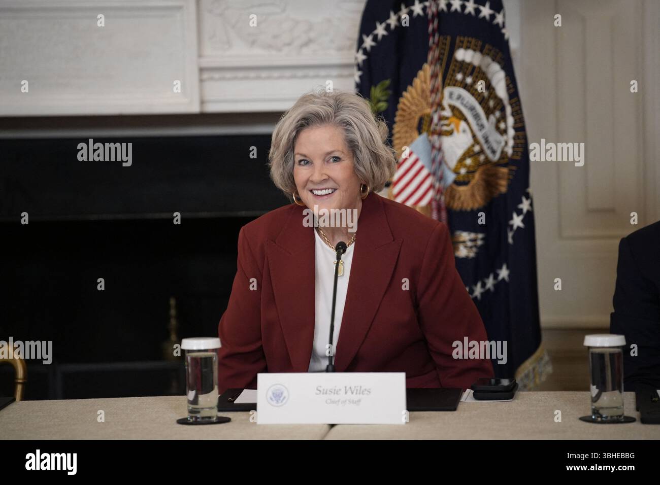 Susie wiles hi-res stock photography and images - Alamy