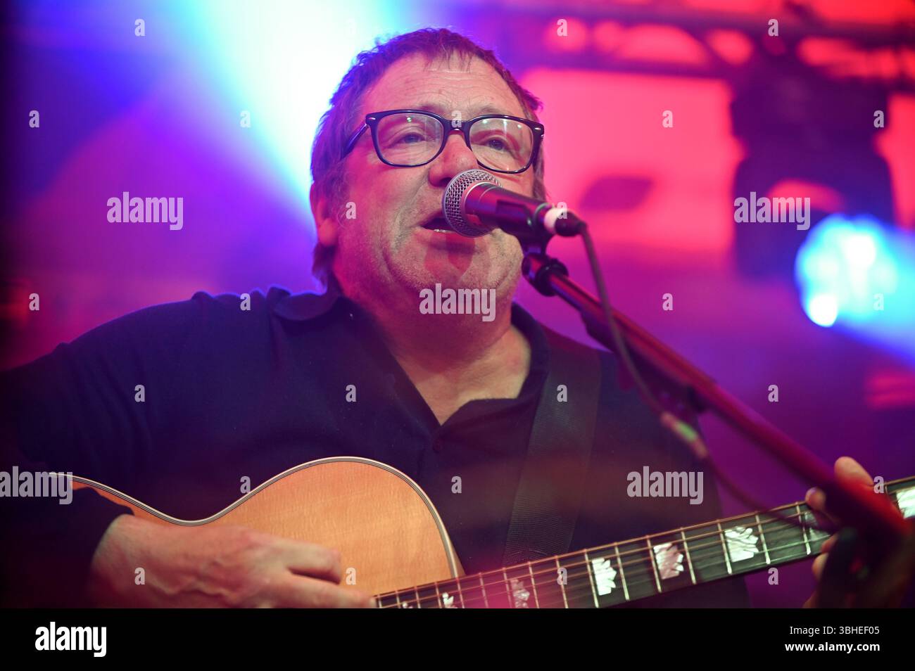 June 7, 2025, Doncaster, South Yorkshire, U.K: Simon and Oscar of OCS ...