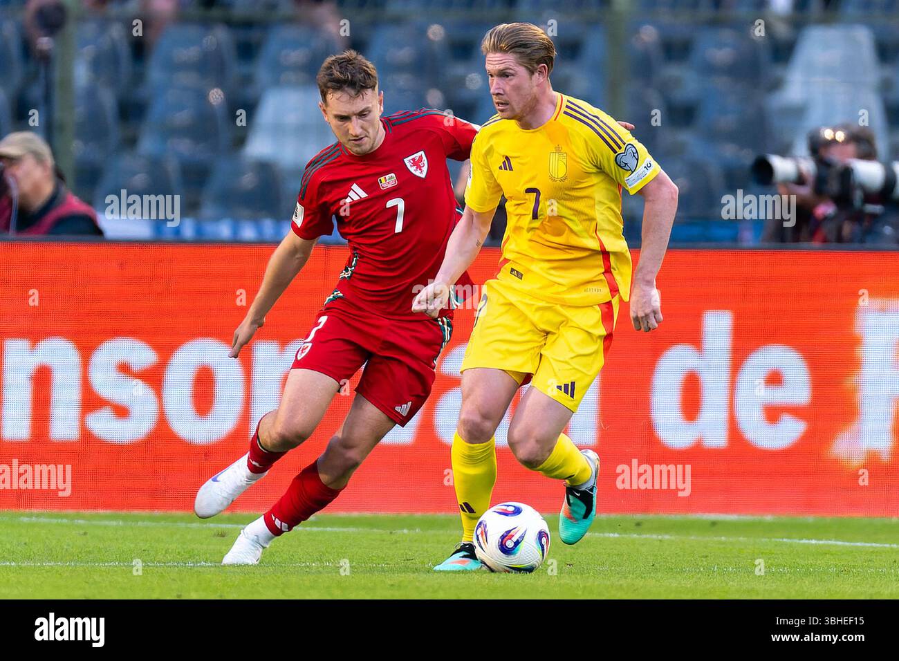 David brooks wales world cup 2026 hi-res stock photography and images ...