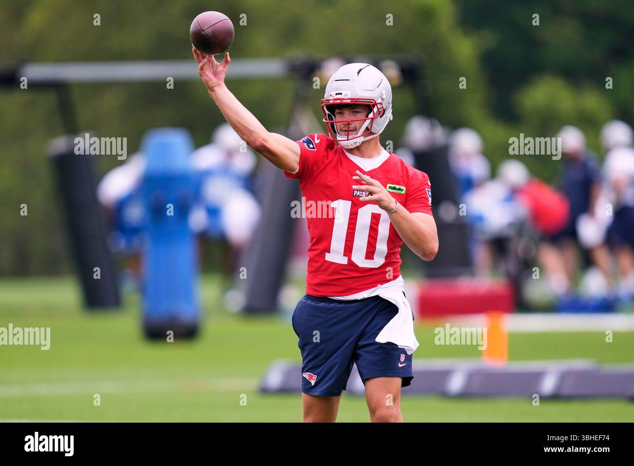 New England Patriots quarterback Drake Maye throws a pass during an NFL ...