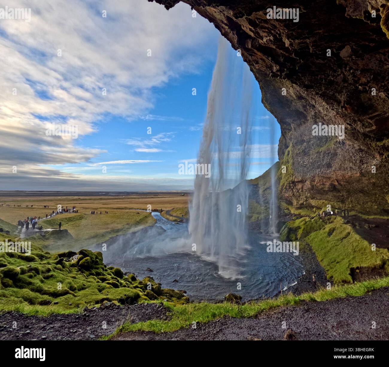 Skyfall waterfall hi-res stock photography and images - Alamy