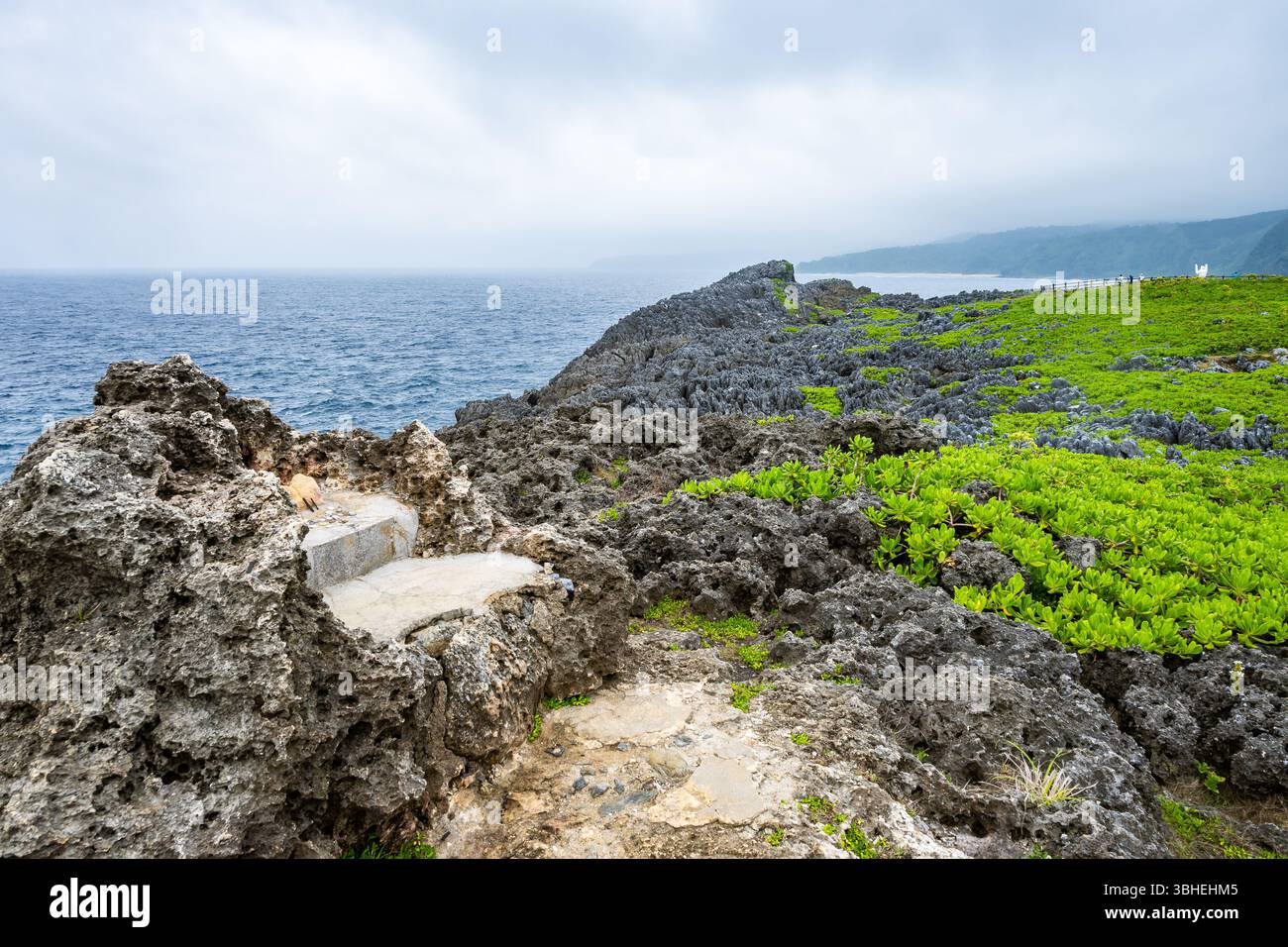 Small shrine at the northern end of the Okinawa Island, Cape Hedo 辺戸岬 ...