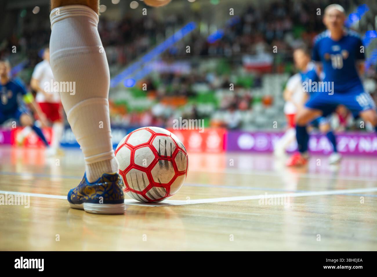 Indoor football players hi-res stock photography and images - Alamy