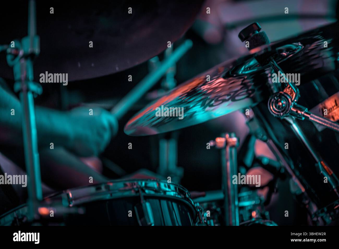 Rehearsal studio professional drum kit hi-res stock photography and ...