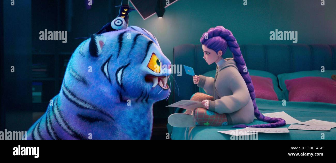 KPOP DEMON HUNTERS, (aka KPOP: DEMON HUNTERS), Rumi (right, voice ...