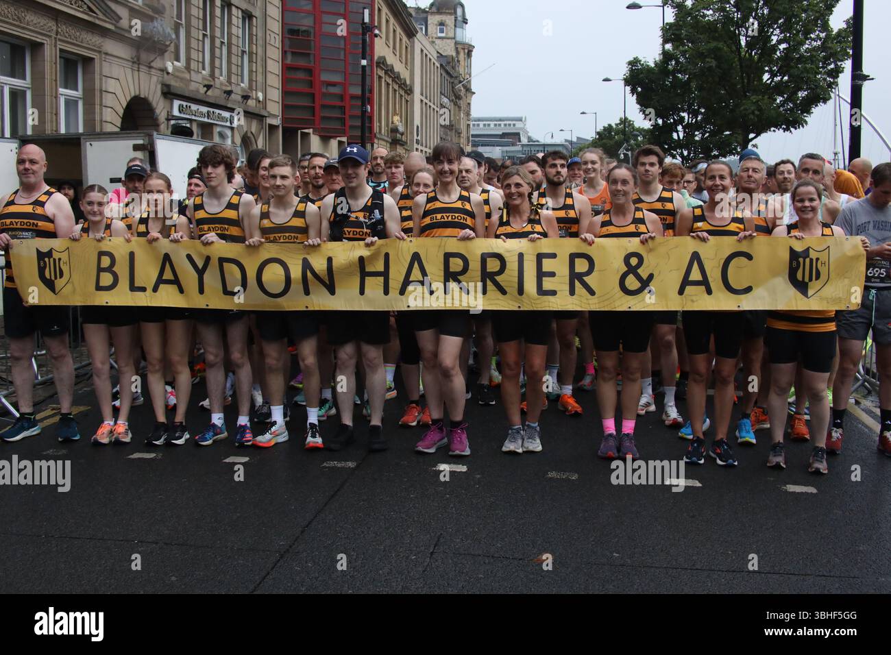 The Blaydon Race 161st Road race taking place on Newcastle Quayside ...