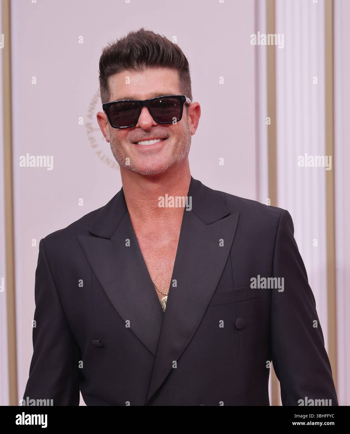 Los Angeles, USA. 09th June, 2025. Robin Thicke attends the 2025 BET ...