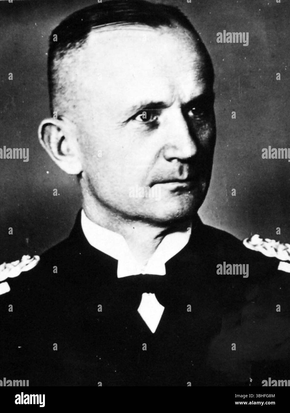 Karl dönitz Black and White Stock Photos & Images - Alamy