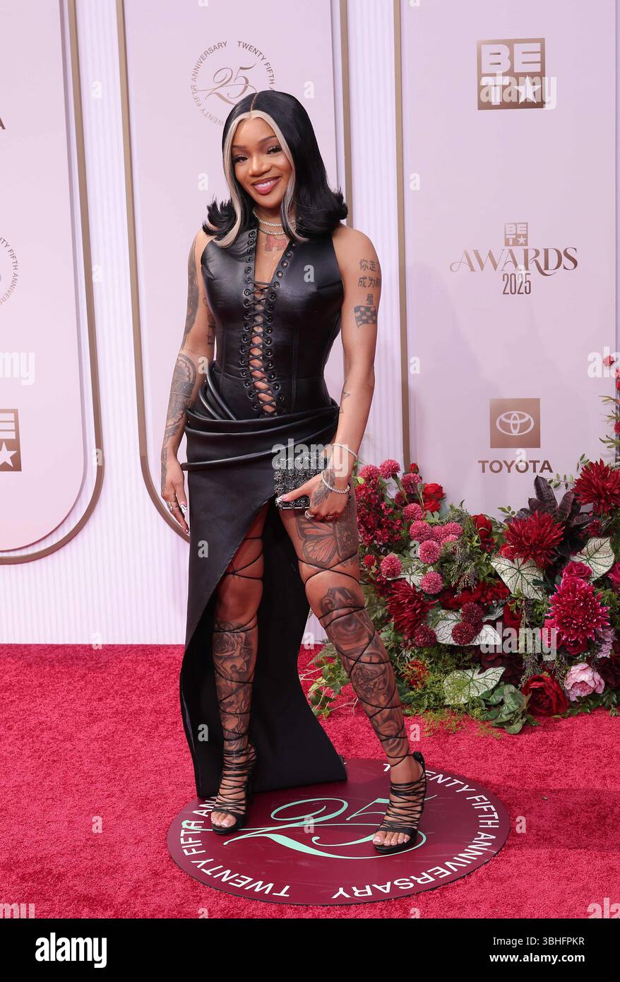 Los Angeles, United States. 09th June, 2025. GloRilla arrives on the ...