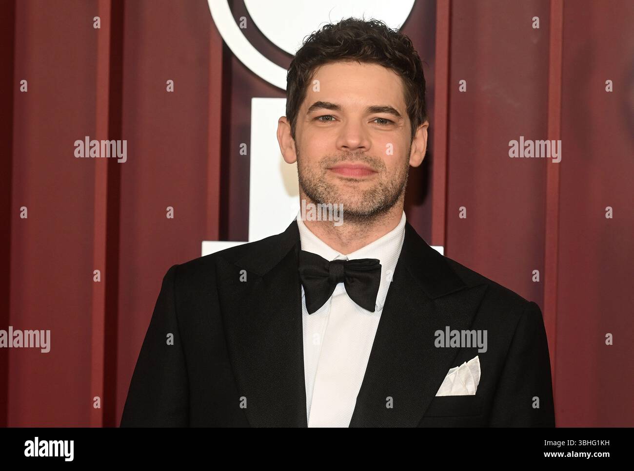 Jeremy jordan attends hi-res stock photography and images - Alamy