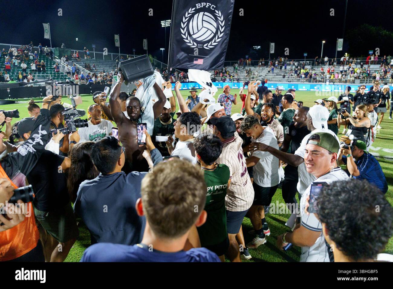 Cary, North Carolina, USA. 9th June, 2025. Bumpy Pitch FC Men's team ...