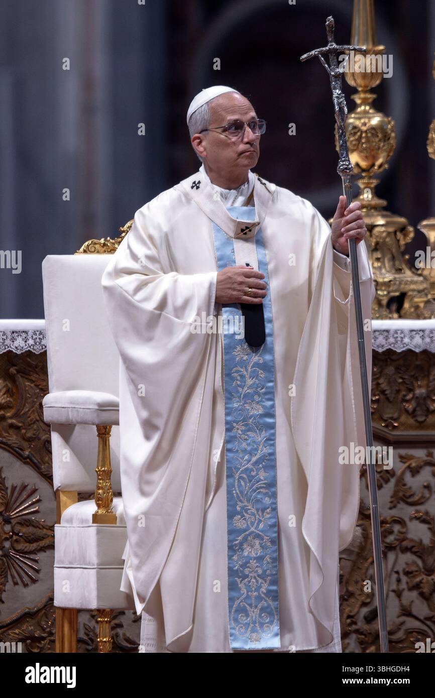 Pope leo xiv mass saint peters hi-res stock photography and images - Alamy