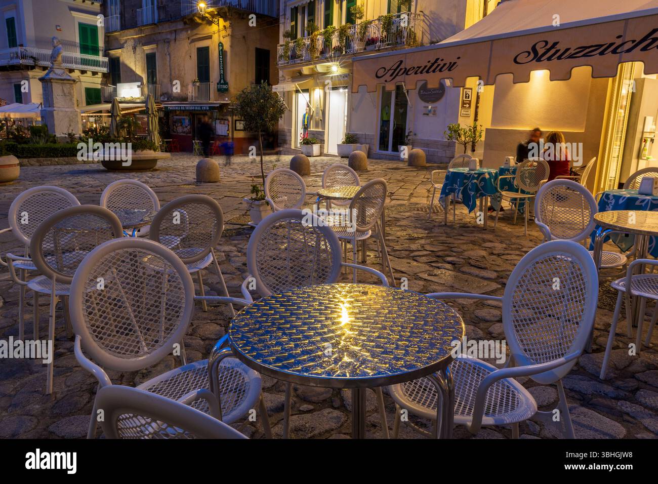 April 2, 2023. Italy, Calabria, Tropea. Outdoor cafe at night Stock ...
