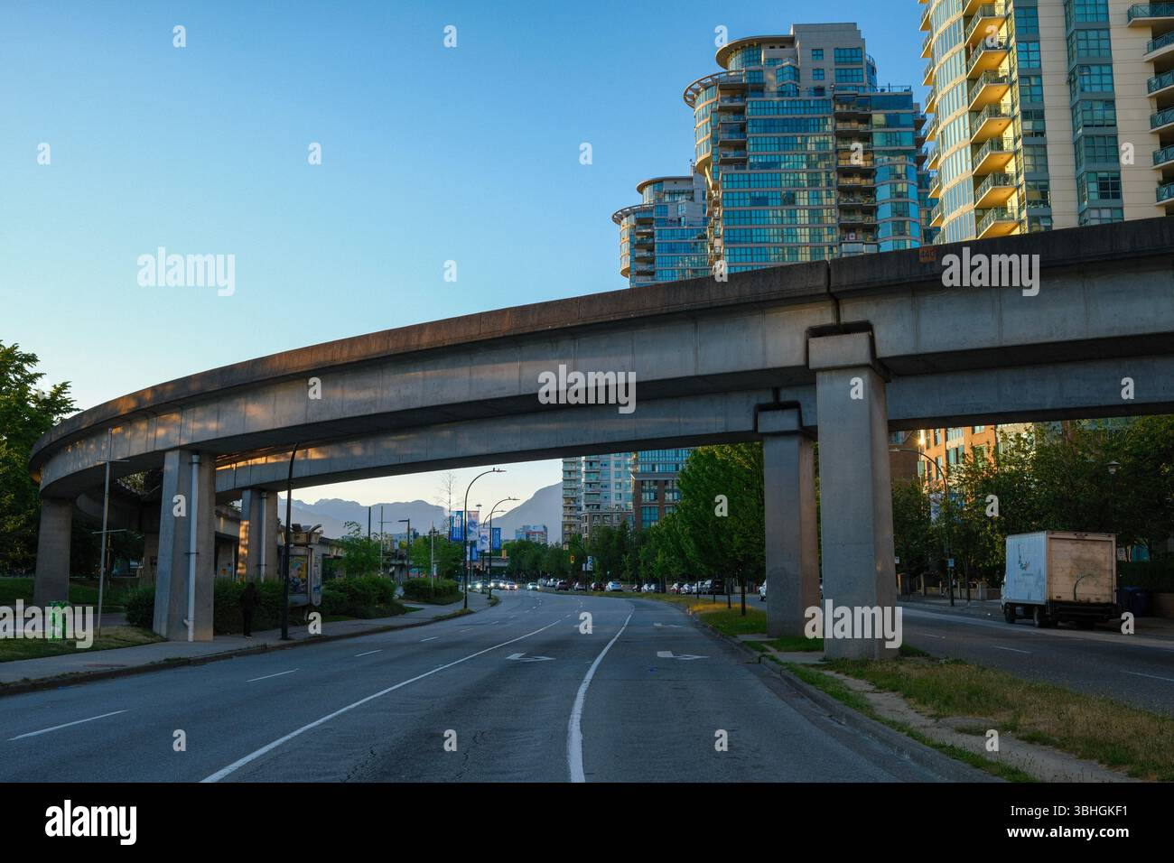 The SkyTrain track bends along Quebec Street by Main Street / Science ...