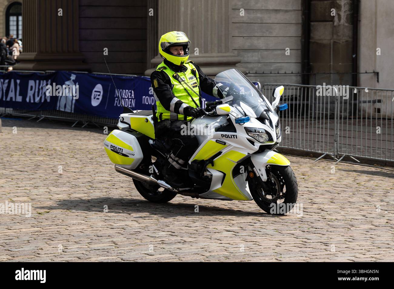 Copenhagen, Denmark. 09th June, 2025. A Danish Police officer on a ...