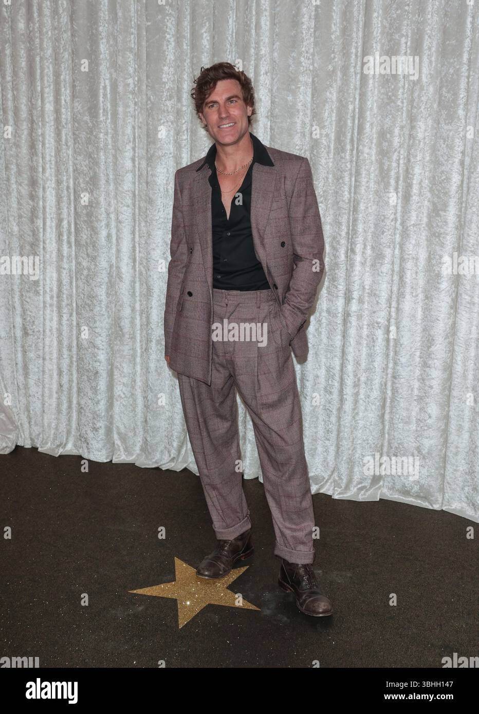 James cartwright hi-res stock photography and images - Alamy