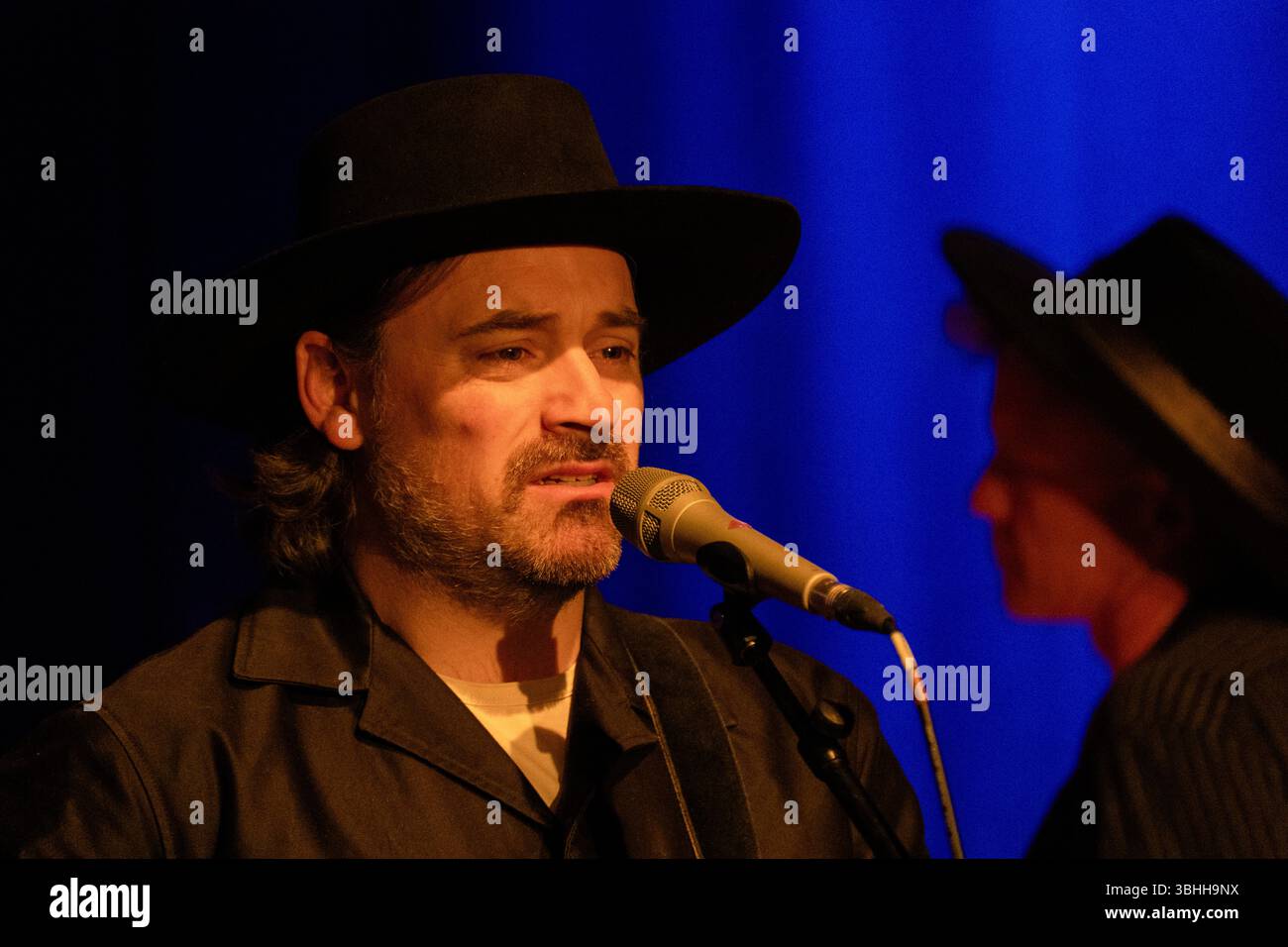 Cambridge, UK, 9 June, 2025. Our Man In The Field in concert. Pictured ...