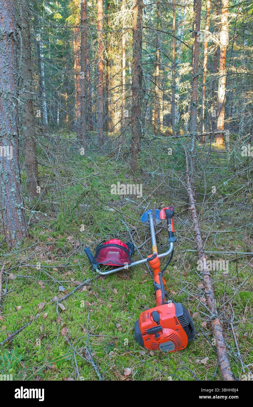 Preliminary maintenance hi-res stock photography and images - Alamy