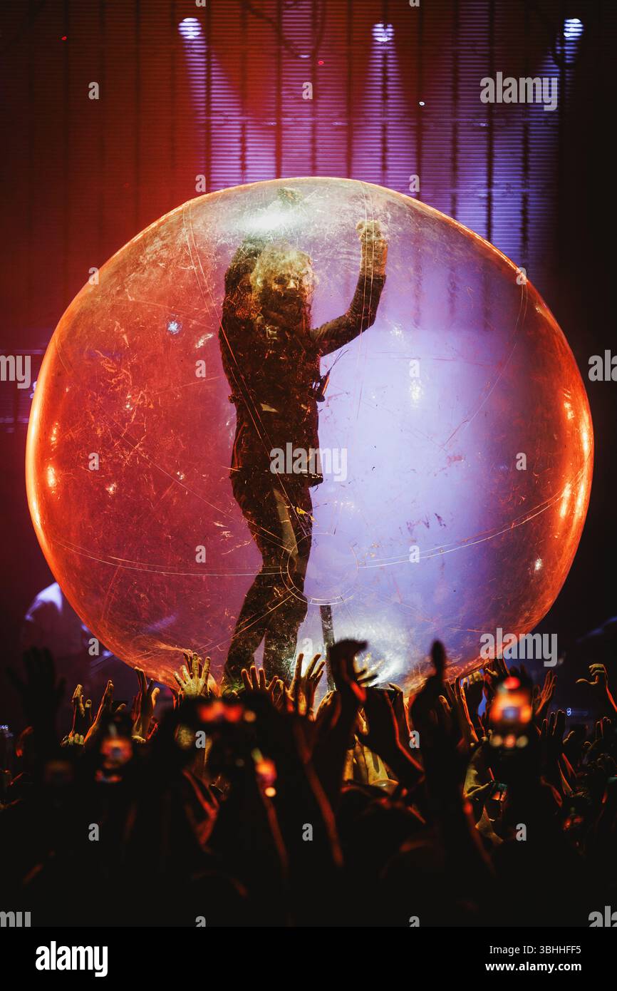 Copenhagen, Denmark. 08th, June 2025. The American rock band The ...