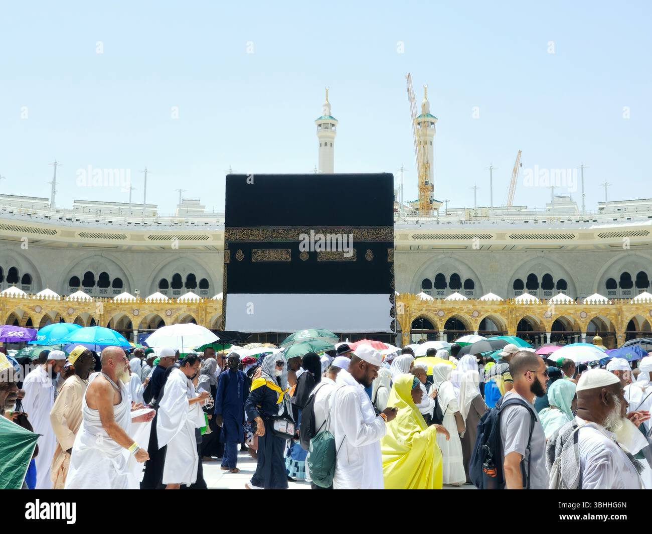 Mecca, Saudi Arabia, June 23 2024: the circumambulation of the grand ...